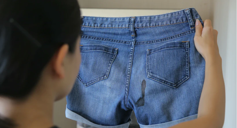 Period Stains? Prevention And Removal Hacks | SochGreen®